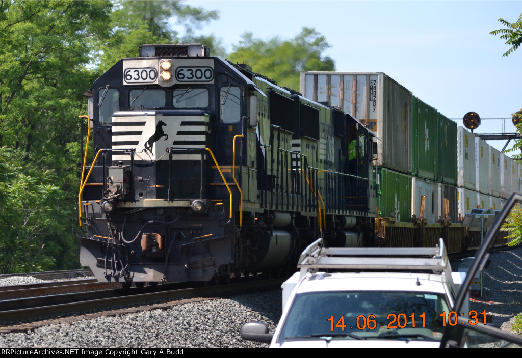 NORFOLK SOUTHERN SD40E 6300